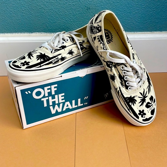 Vans | Shoes | Employee Exclusive 5 Anniversary Black And White ...
